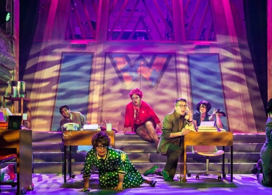 Review: How to Succeed In Business Without Really Trying - Theatre Weekly