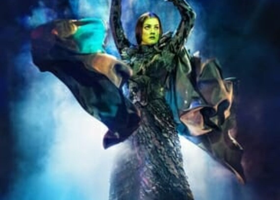 First Look: Alice Fearn and Sophie Evans and The New Cast of Wicked ...