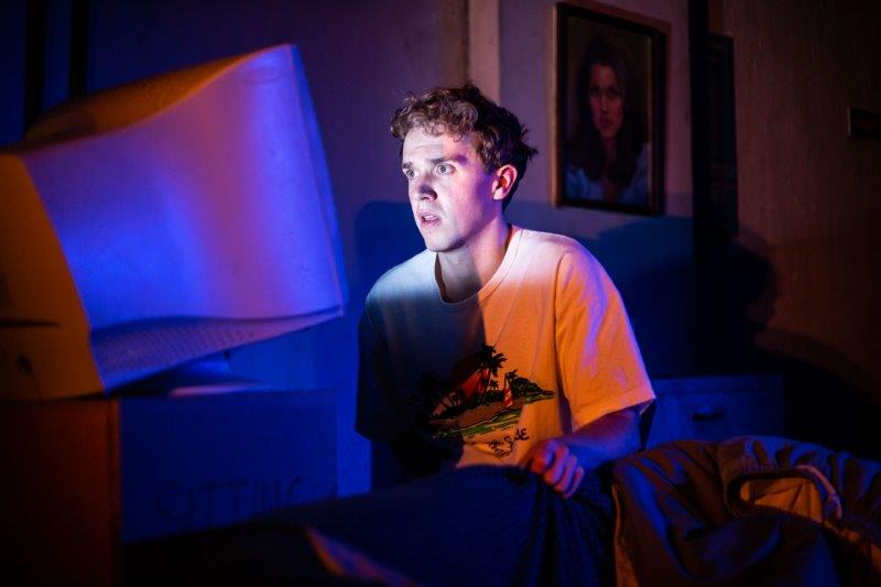 Review: World’s End at The King’s Head Theatre - Theatre Weekly