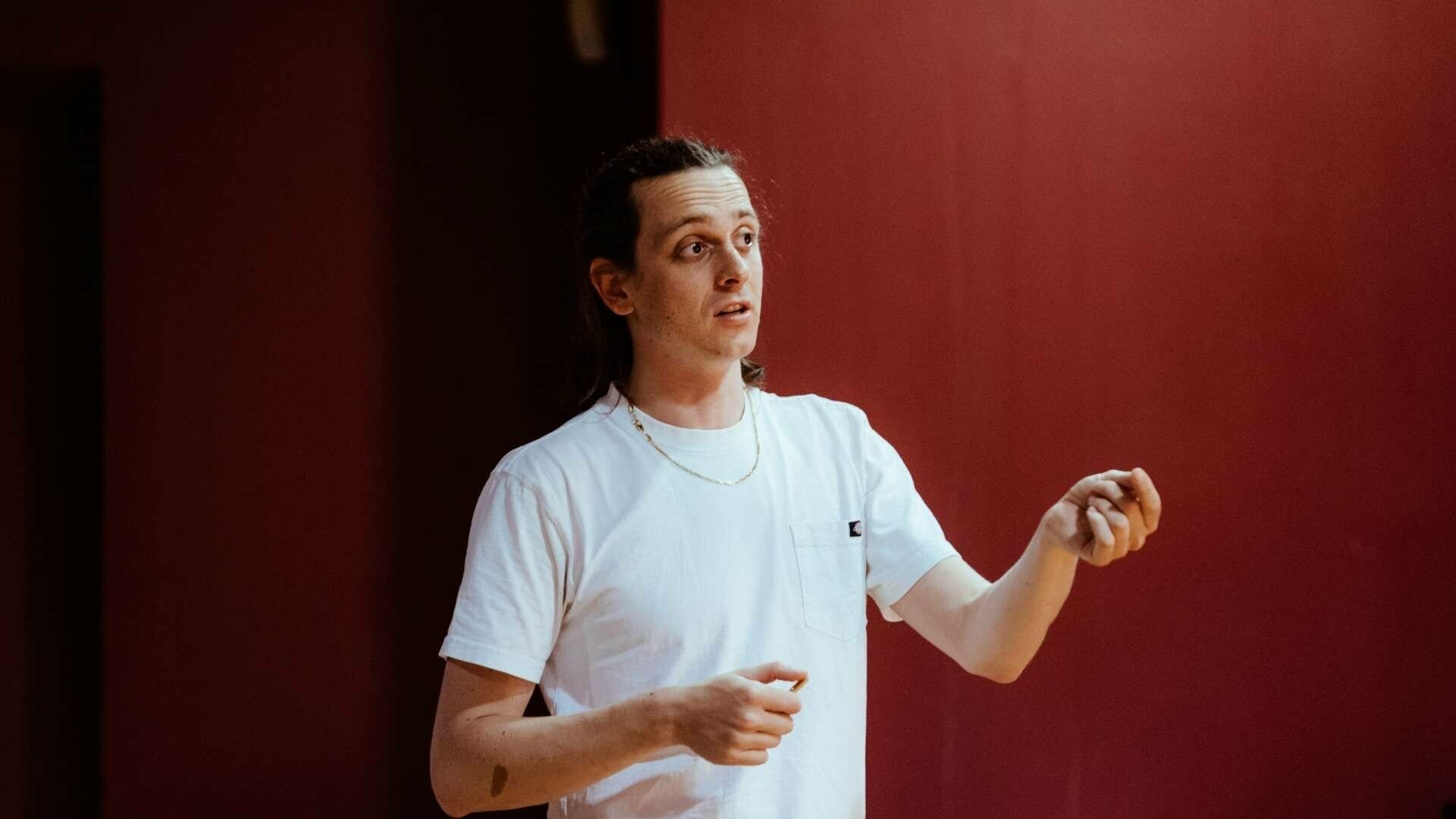 Interview: Daniel Raggett on ANNA X at The Harold Pinter Theatre ...