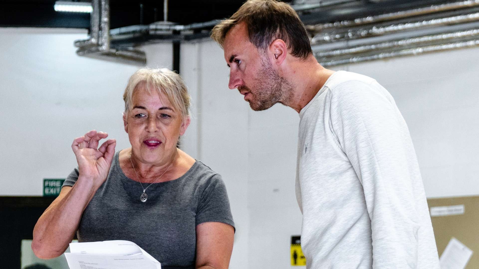 First Look: Wings Around Dundee in Rehearsal - Theatre Weekly