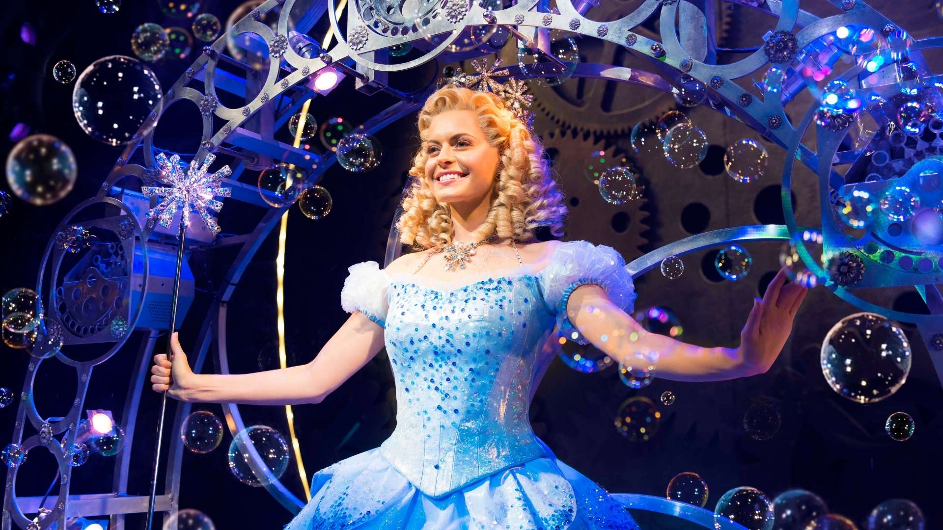 Wicked Celebrates 15 Years in the West End - Theatre Weekly