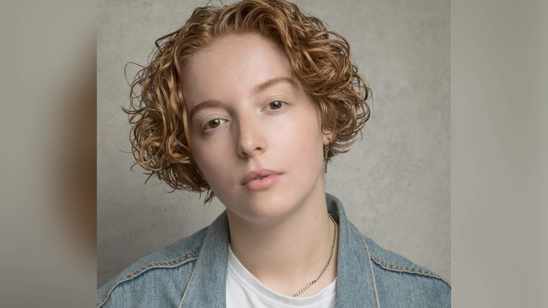 Interview: Teddy Hinde on A Song For Christmas - Theatre Weekly