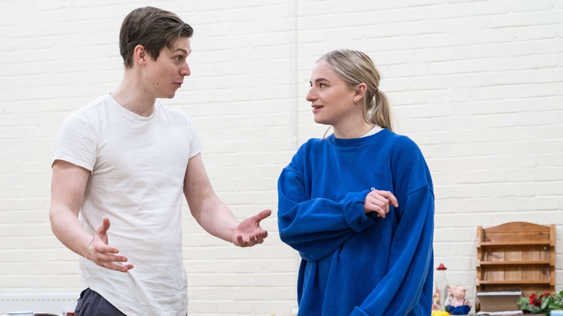 First Look: The Kitchen Sink at Queen’s Theatre Hornchurch in Rehearsal ...