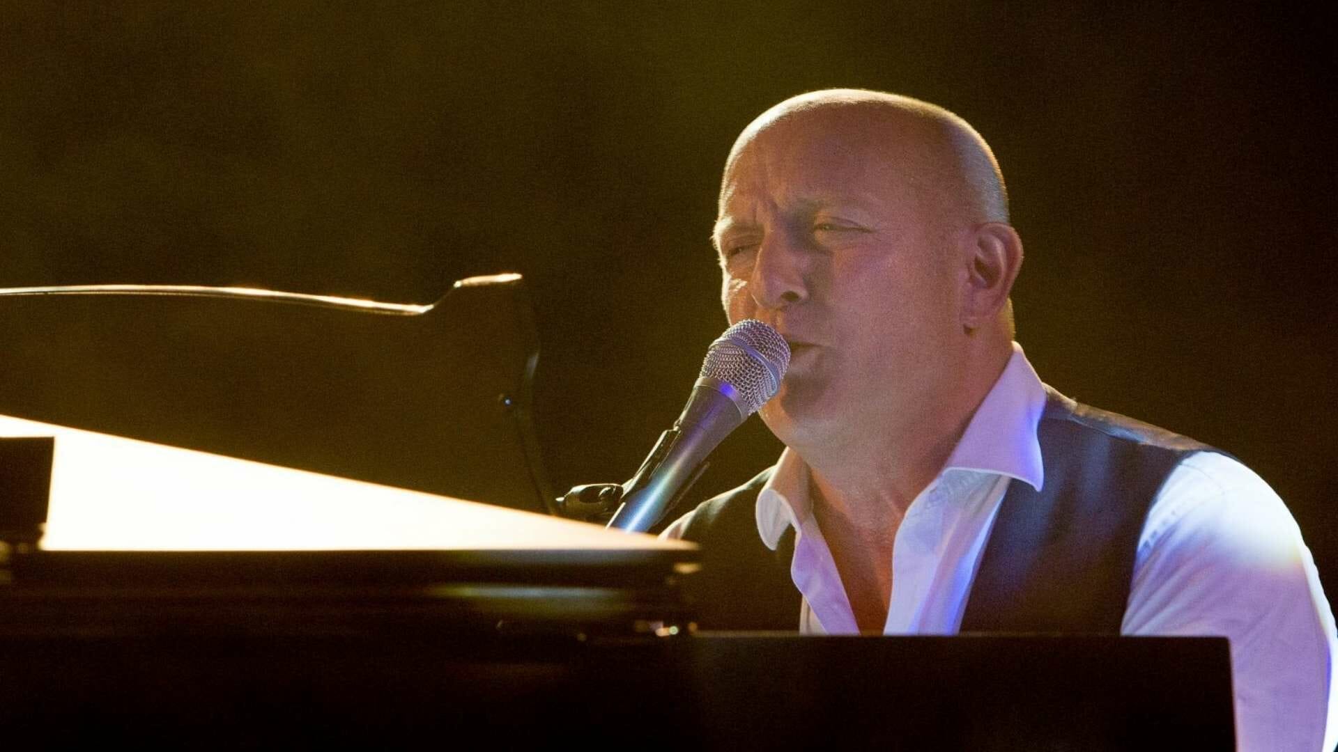 Edinburgh Preview: Jeremy Sassoon’s MOJO at Assembly Checkpoint ...