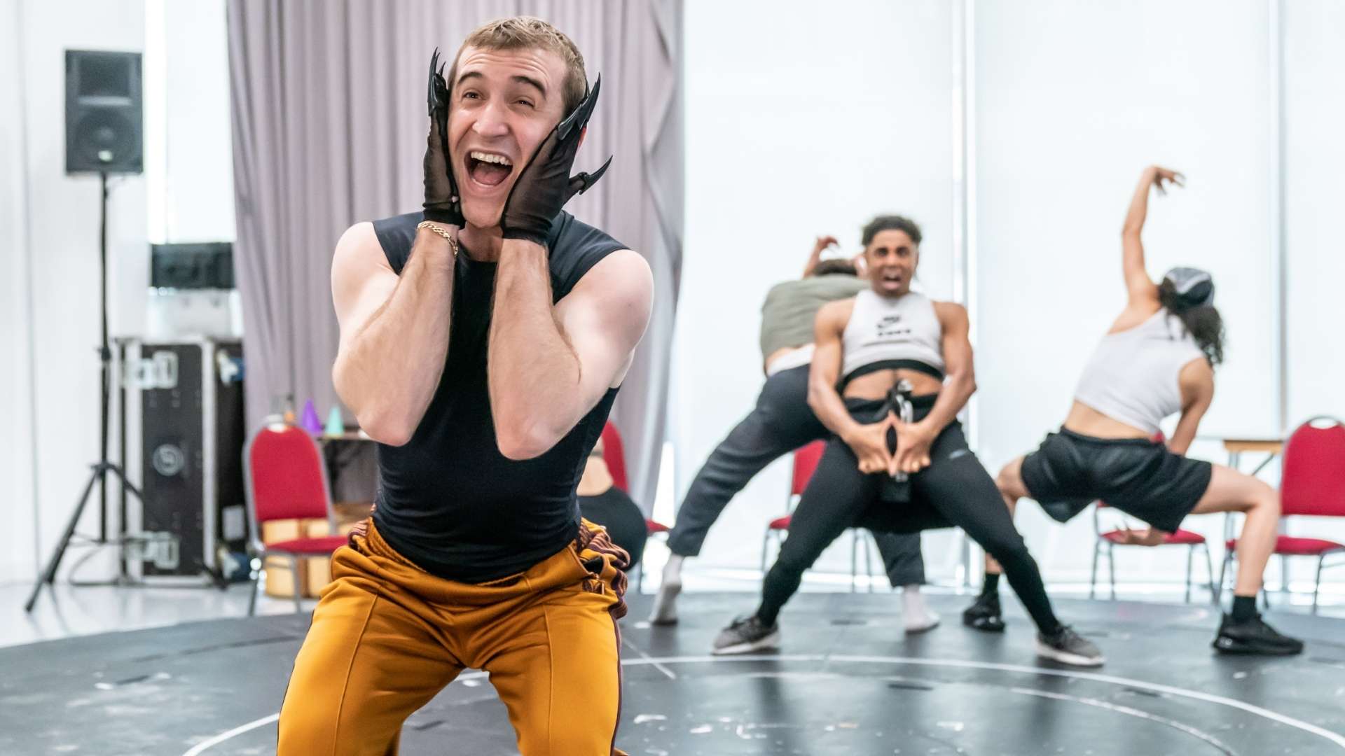 First Look: Callum Scott Howells, Madeline Brewer and the new cast of ...