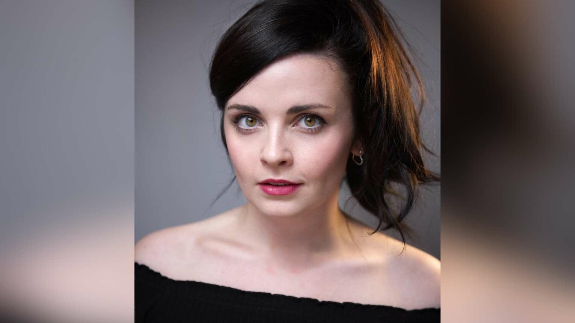 Interview: Freya Sharp on Ballooniana at New Wimbledon Theatre ...