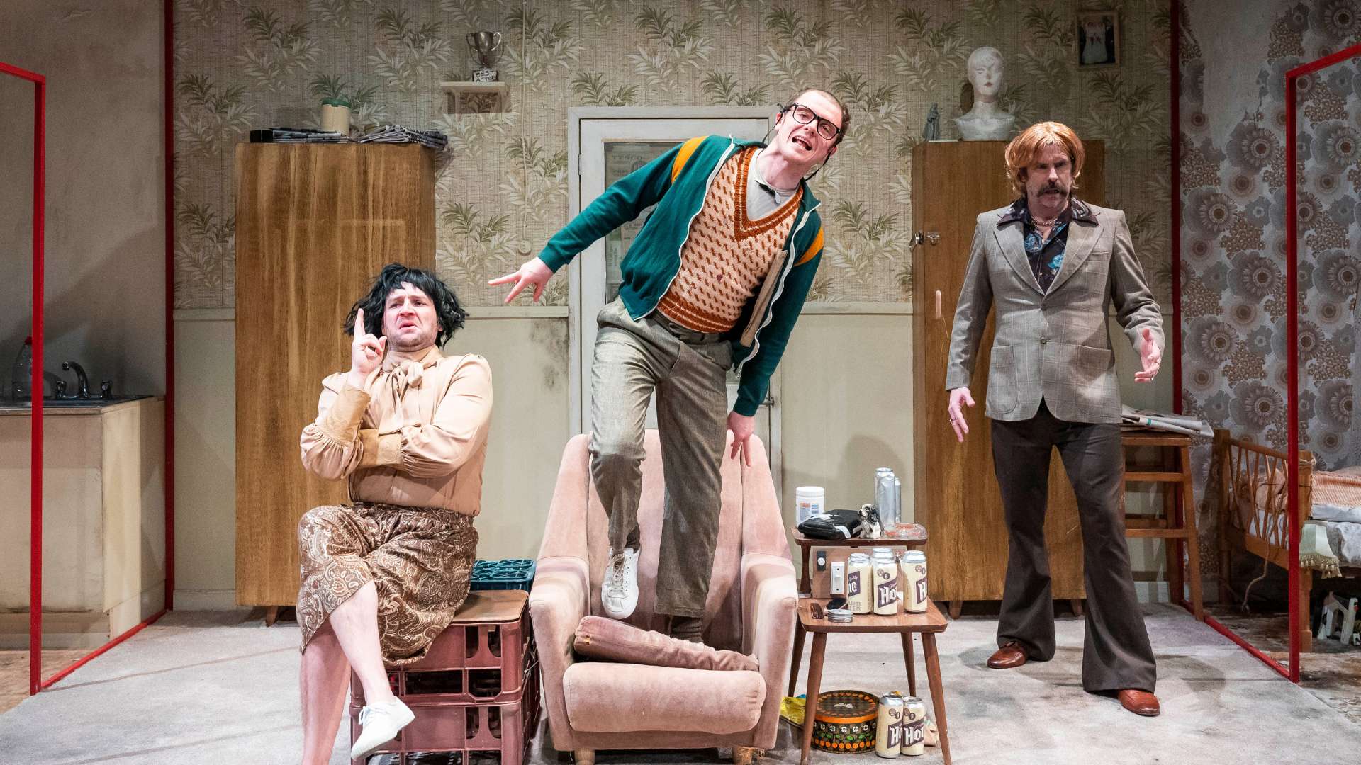 Review: Enda Walsh's The Walworth Farce at Southwark Playhouse Elephant ...