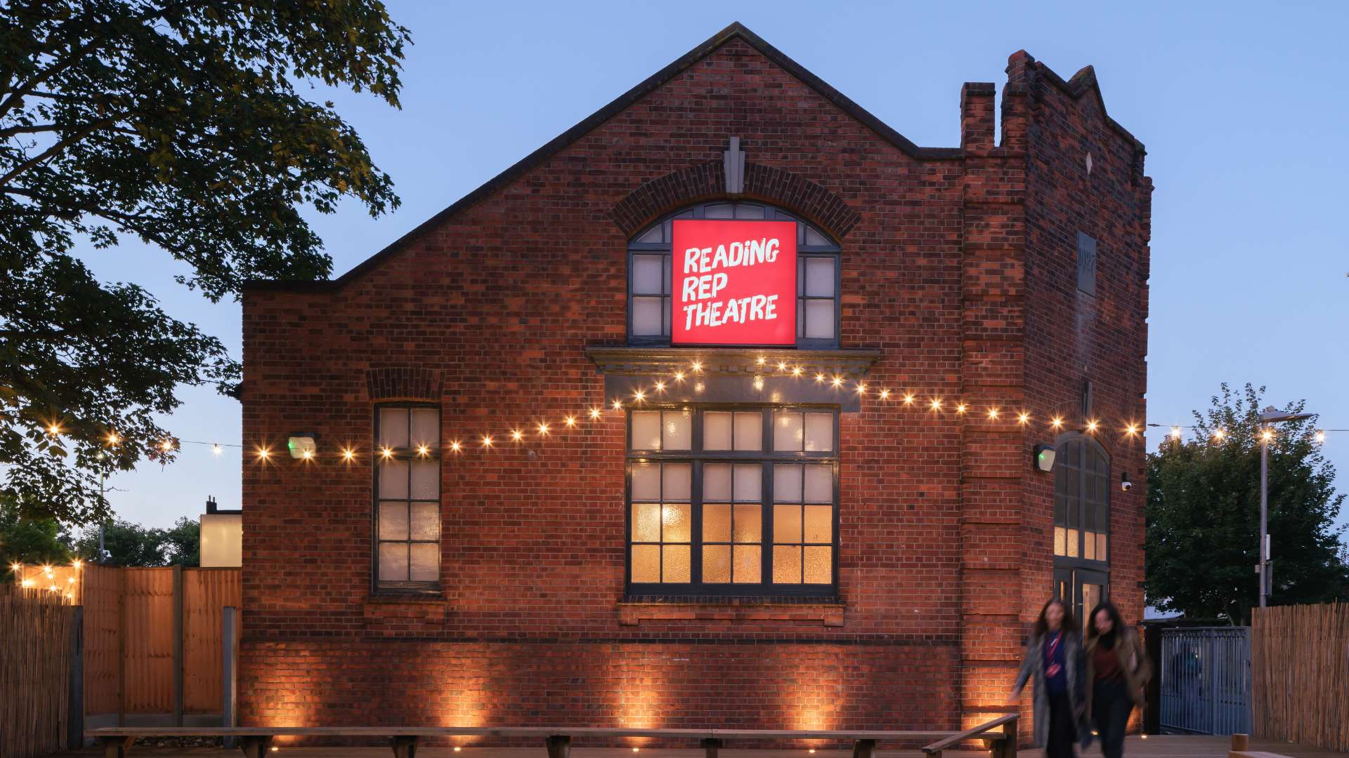 First Look: DORIAN at Reading Rep Theatre in Rehearsal - Theatre Weekly