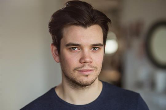 Edinburgh Interview: Alex Gwyther on Ripped